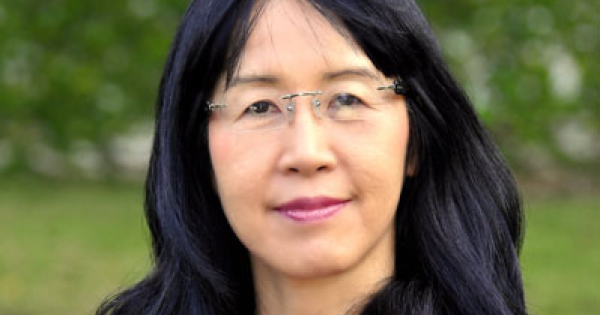 Okhee Lee Receives Top Award for Practice-Engaged Research | NYU Steinhardt