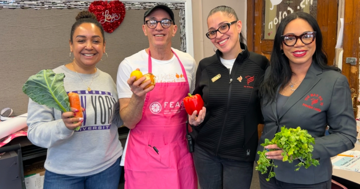 How to Build Strong Family-School Partnerships | NYU Steinhardt